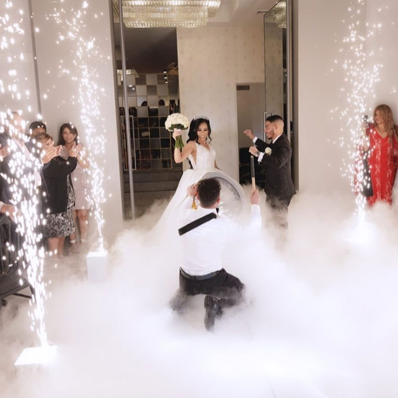 Wedding Dry Ice - Skylight Sparks